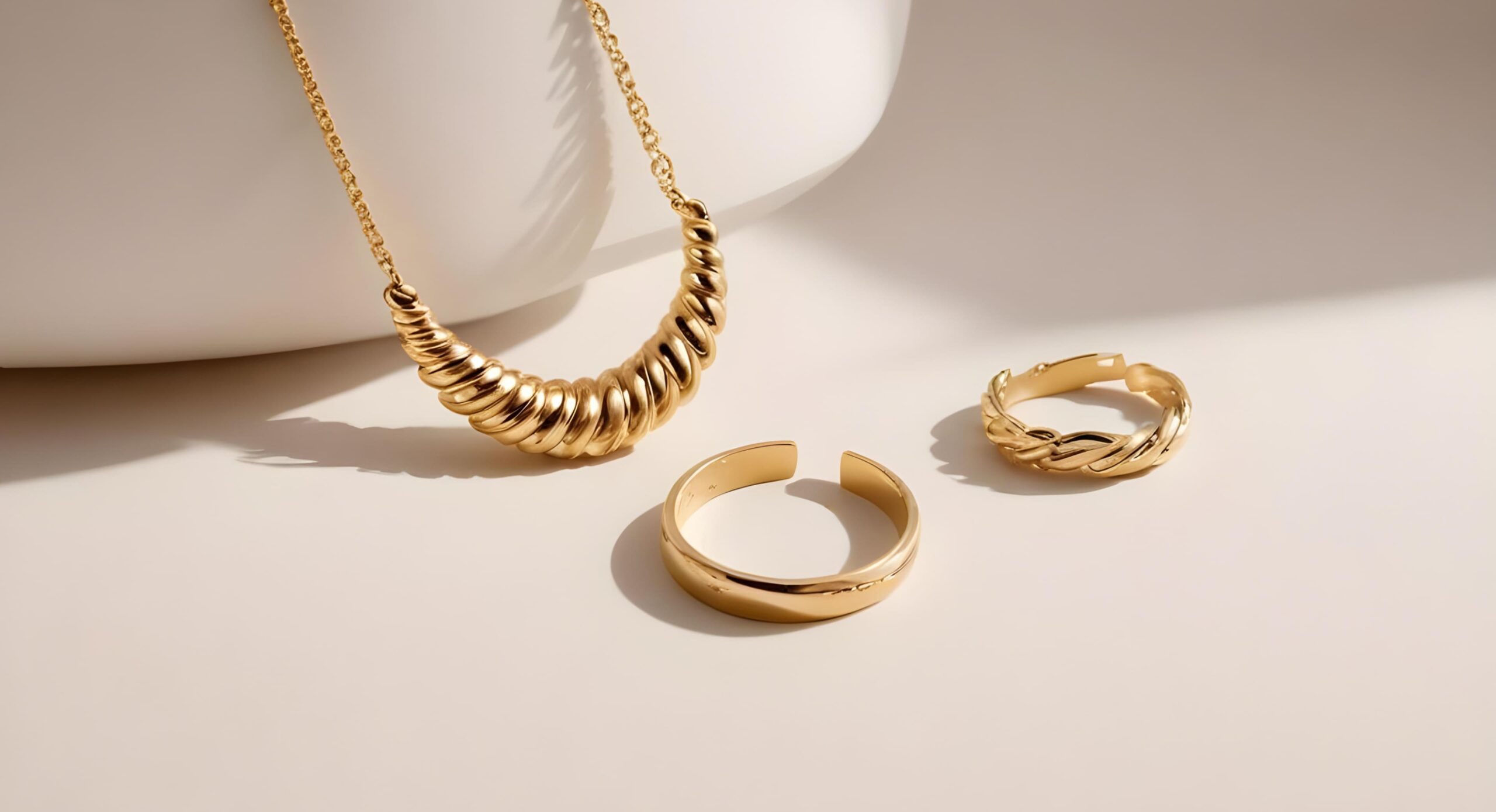 Birthstone Jewelry: The Meaning Behind Each Stone – VNR Gold